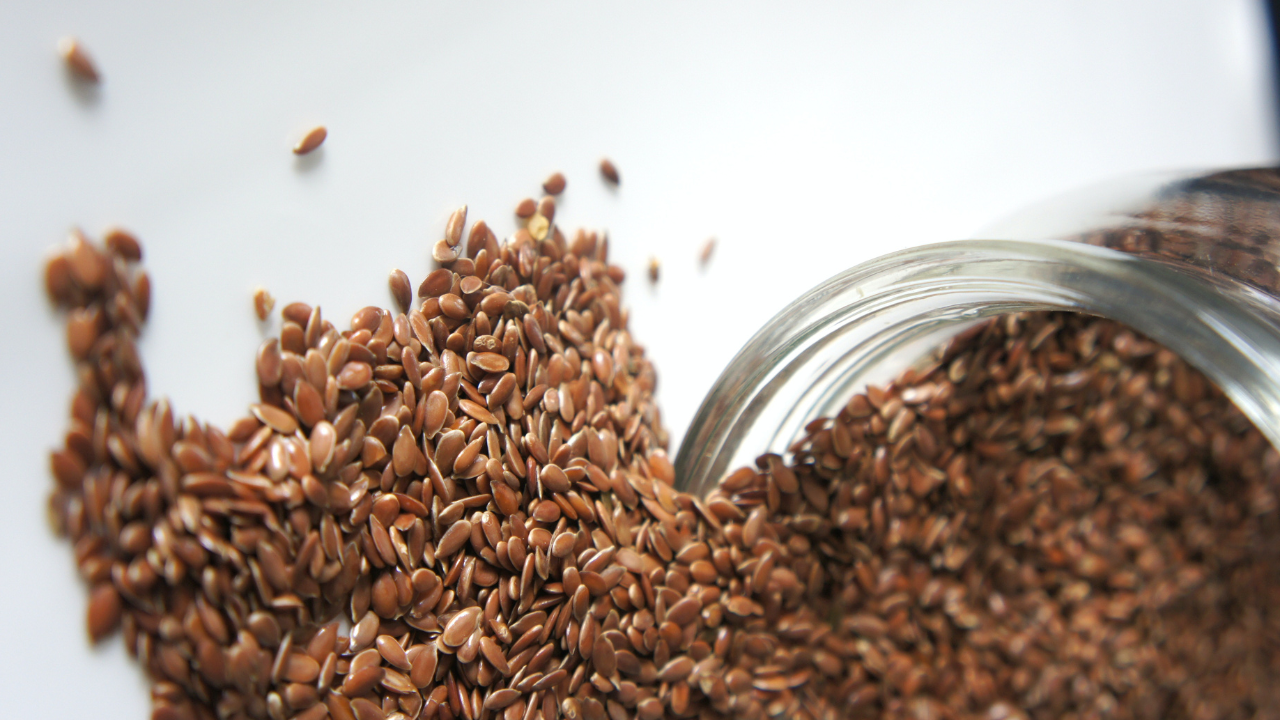 What are the Health Benefits of Drinking Flaxseed Everyday? - Medical ...
